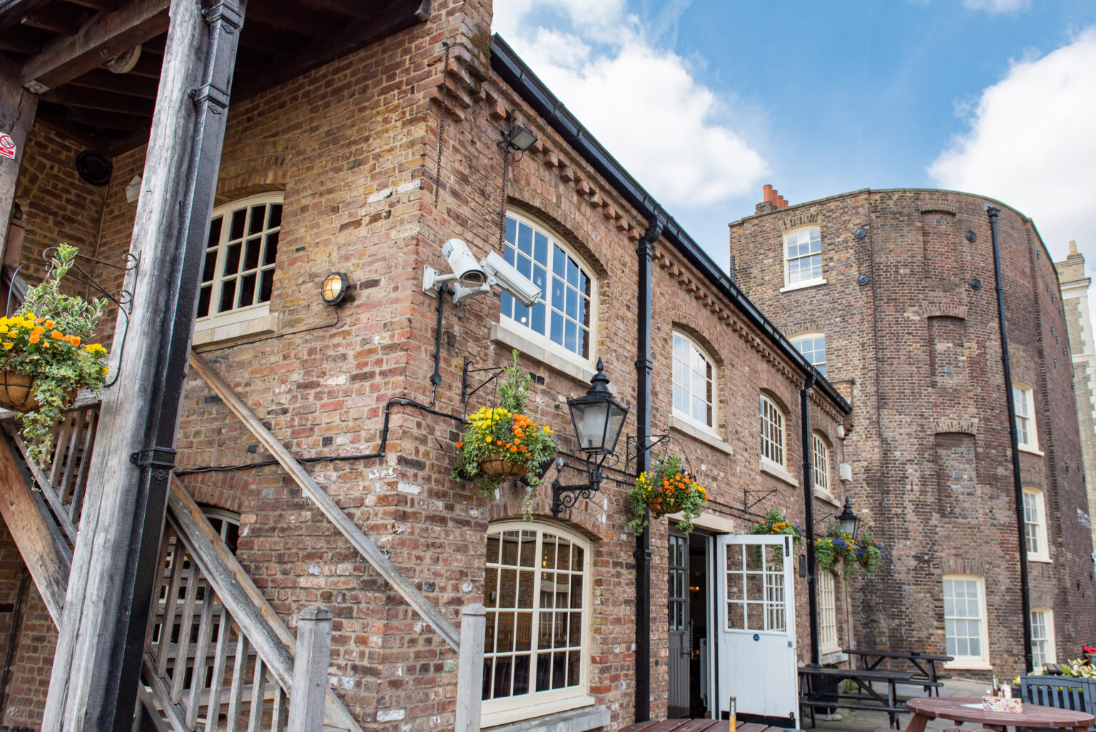 The Captain Kidd Pub and Restaurant London